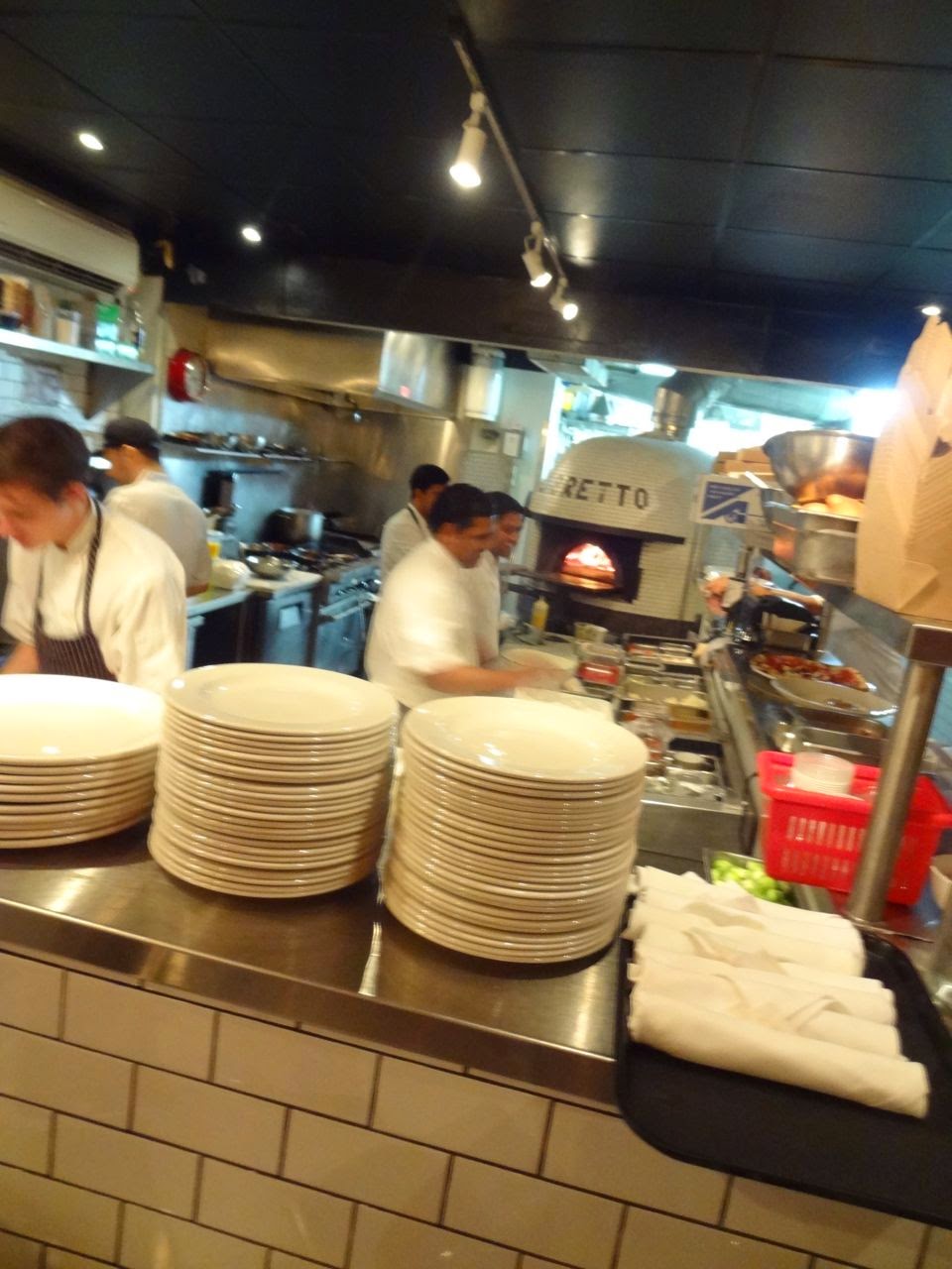 Scrumpdillyicious: Pizzeria Libretto on Ossington: Real Neapolitan Pizza