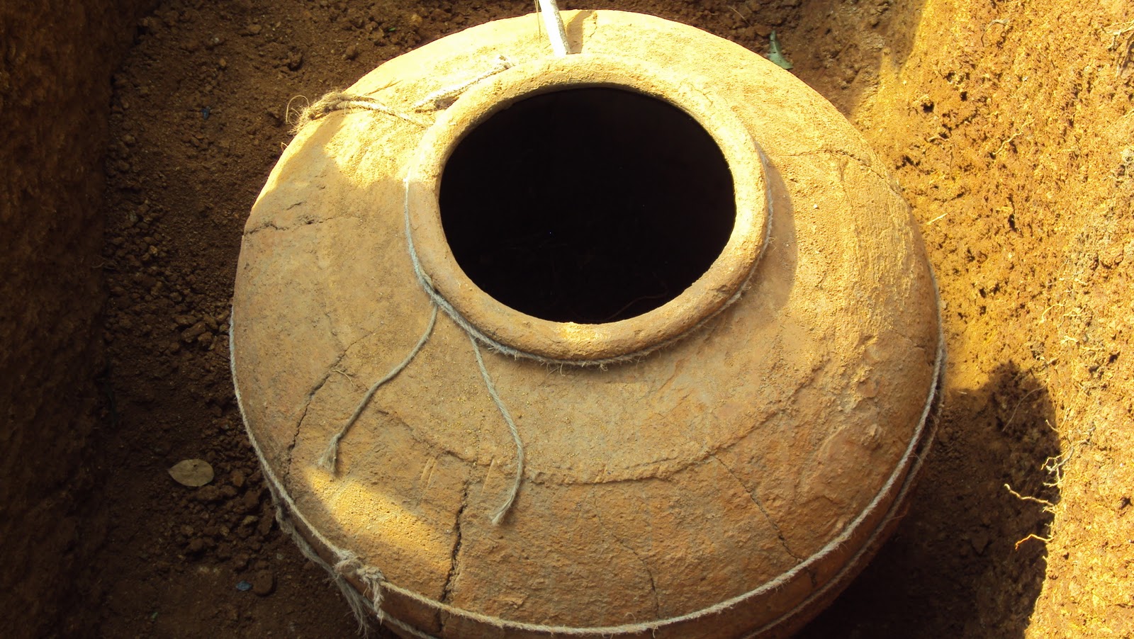 HISTORY CLUB FOR STUDENTS: Megalithic monuments