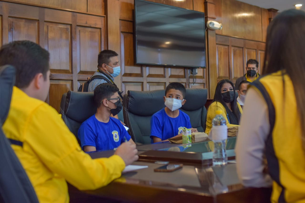 Municipalidad de Santa Catarina Pinula entrega reconocimiento a la ...