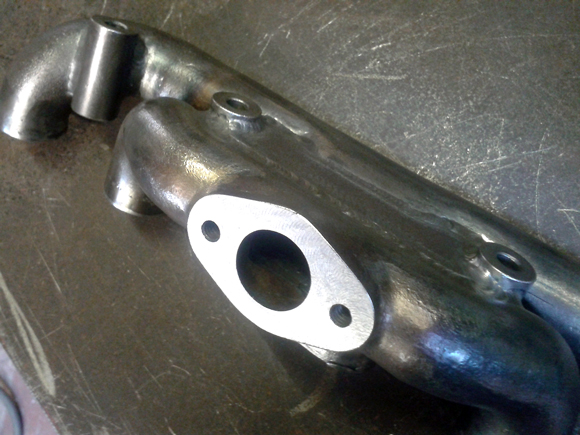 DBT Engineering: Steel fabricated inlet and exhaust manifold