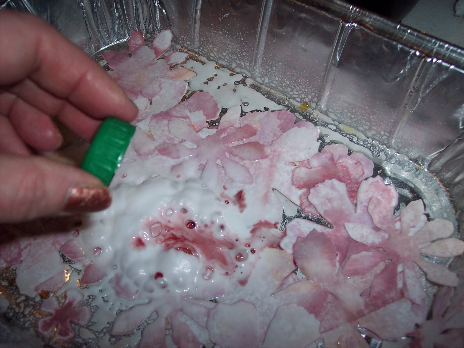 Put the Glue Down: TUTORIAL : Starch Flowers using Tim Holtz Tattered ...