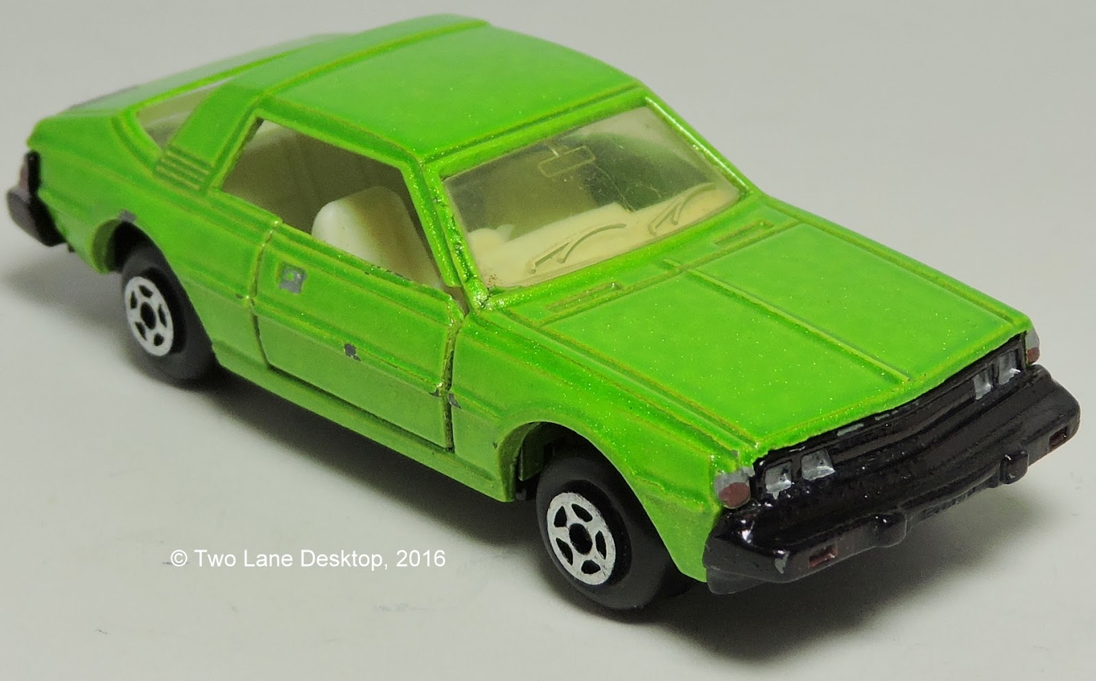 Matchbox Mitsubishi Galant Eterna, Rover 3500, and Oldsmobile Aerotech ...