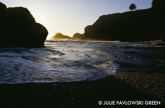 Patterns and Tones: Navarro-by-the Sea