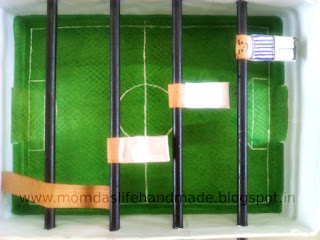 Mom Das Handmade: DIY: Table Foosball or Soccer with cardboard at Home