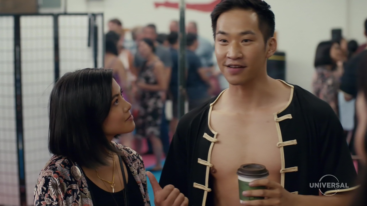 ausCAPS: Patrick Kwok-Choon shirtless in Private Eyes 3-09 "It Happened One Fight"