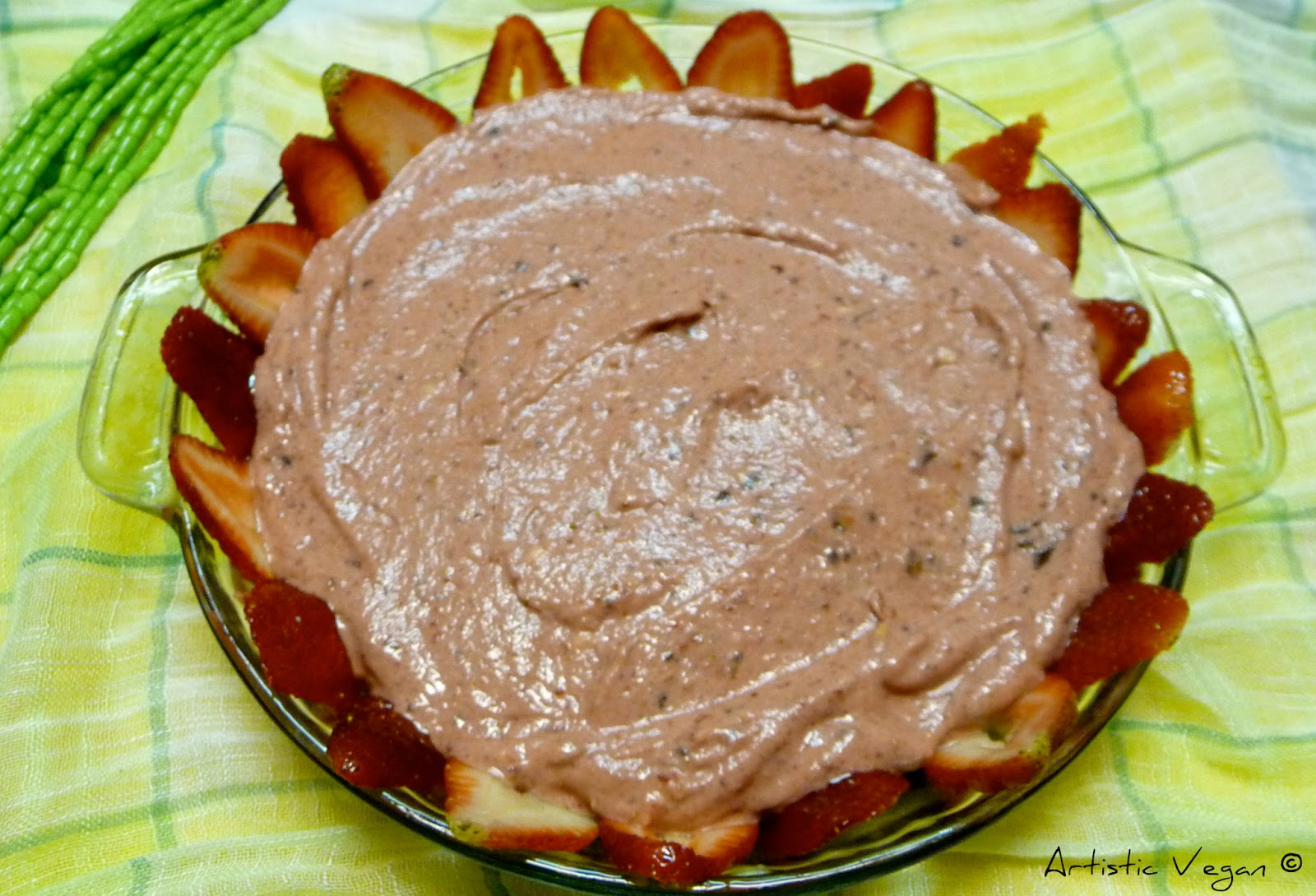 Artistic Vegan: Rawlicious Frozen Fruit Pie