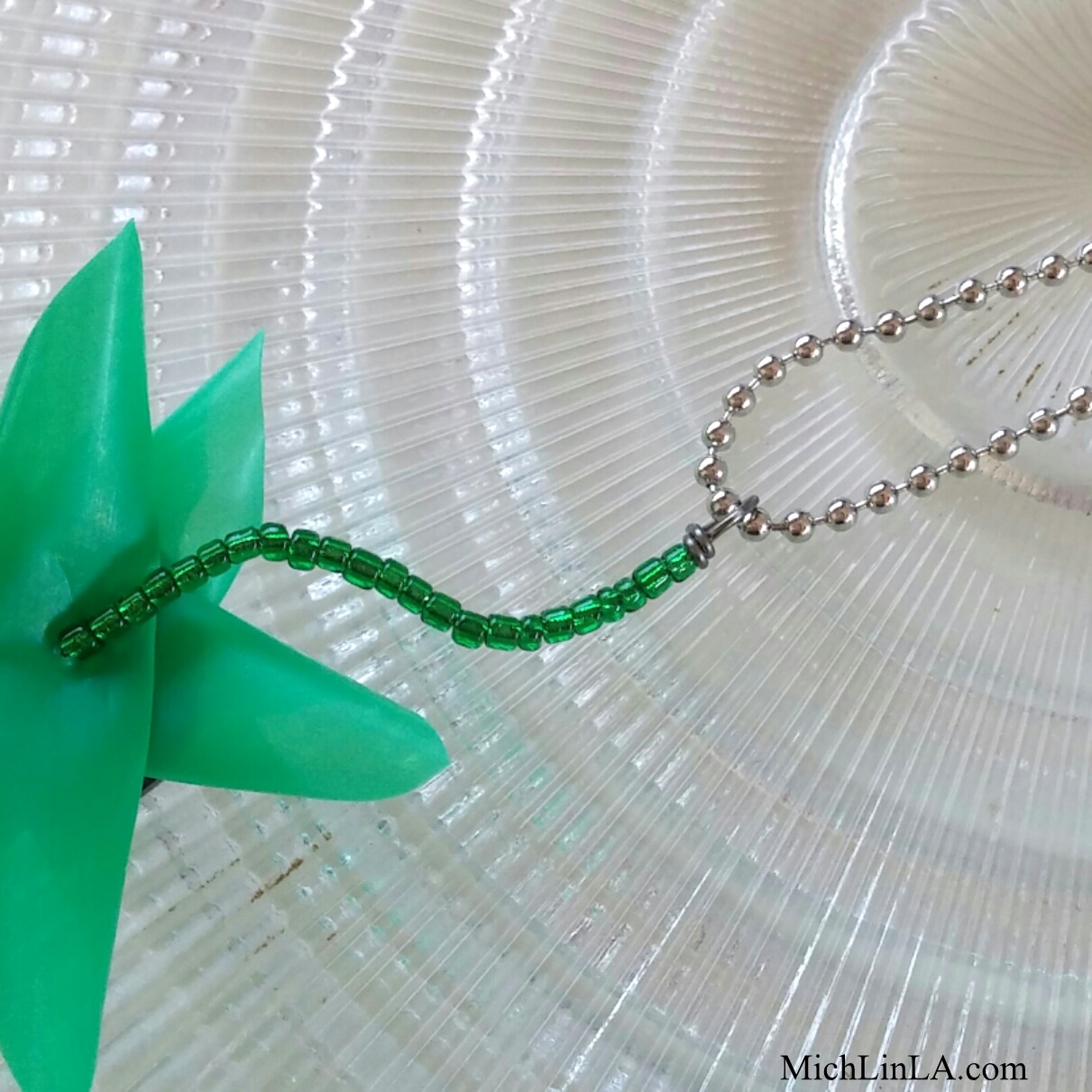 Mich L. in L.A.: More Upcycled Drinking Straw Jewelry: Make A Posy Necklace