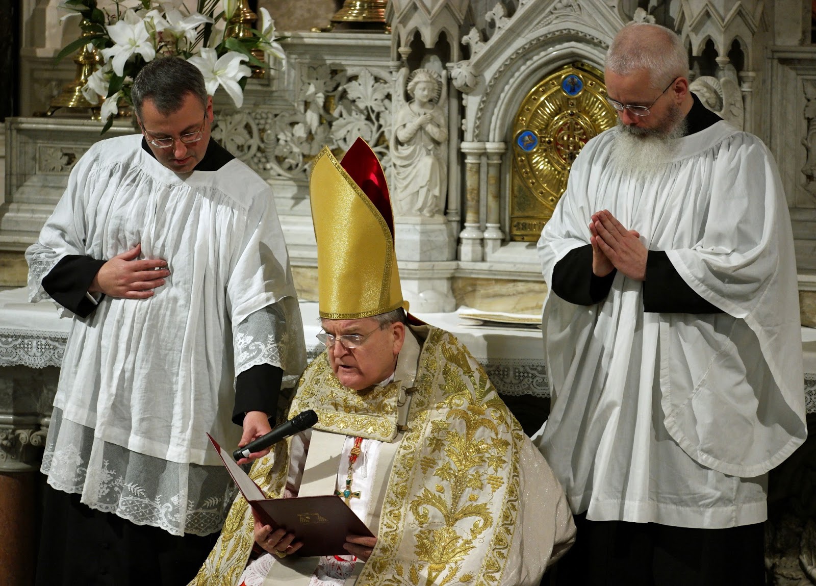 New Liturgical Movement: EF Confirmations in Ireland and England