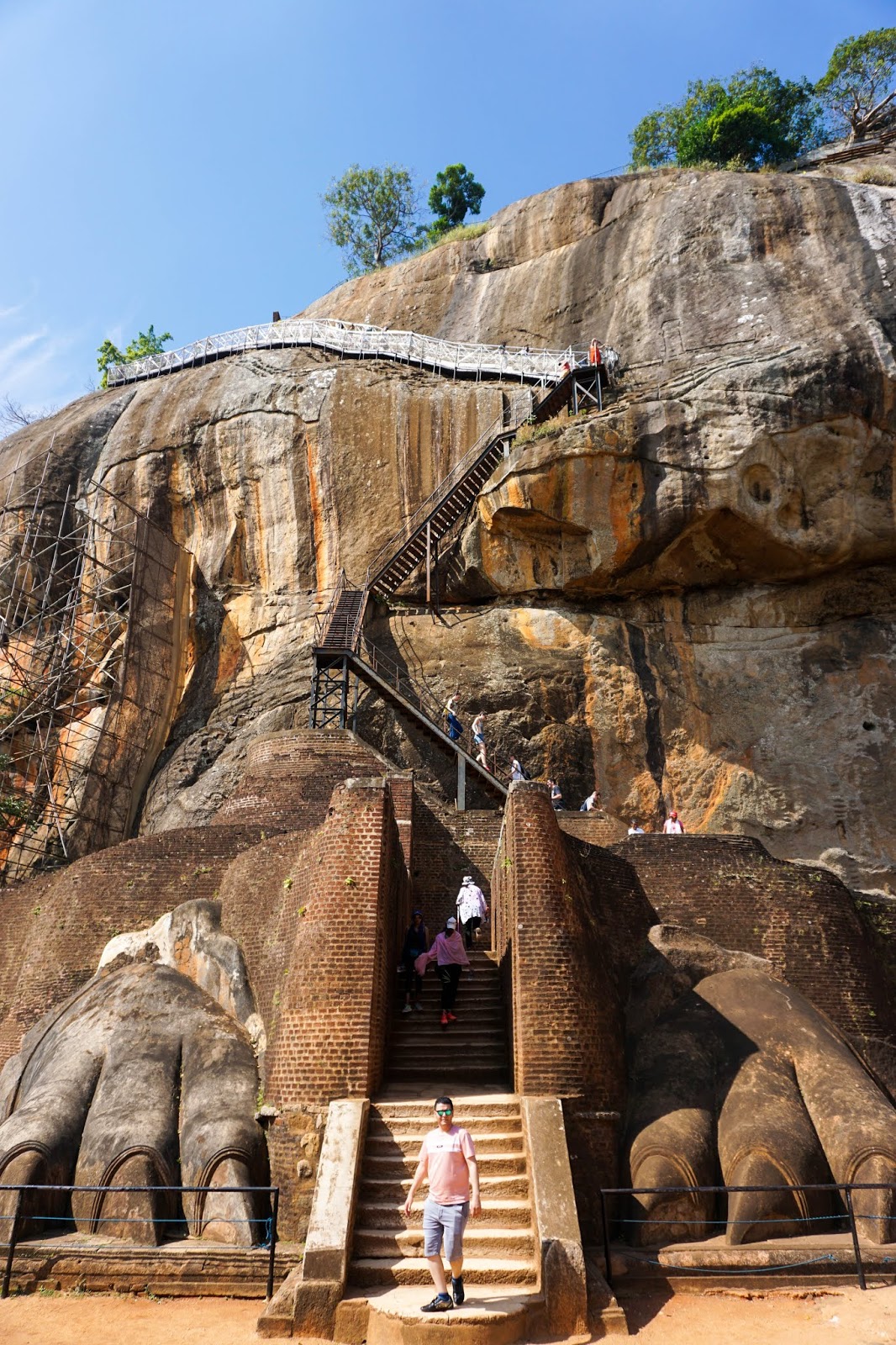 Sri Lanka | Sigiriya – The Majestic Lion Rock Fortress | Catchingtravels