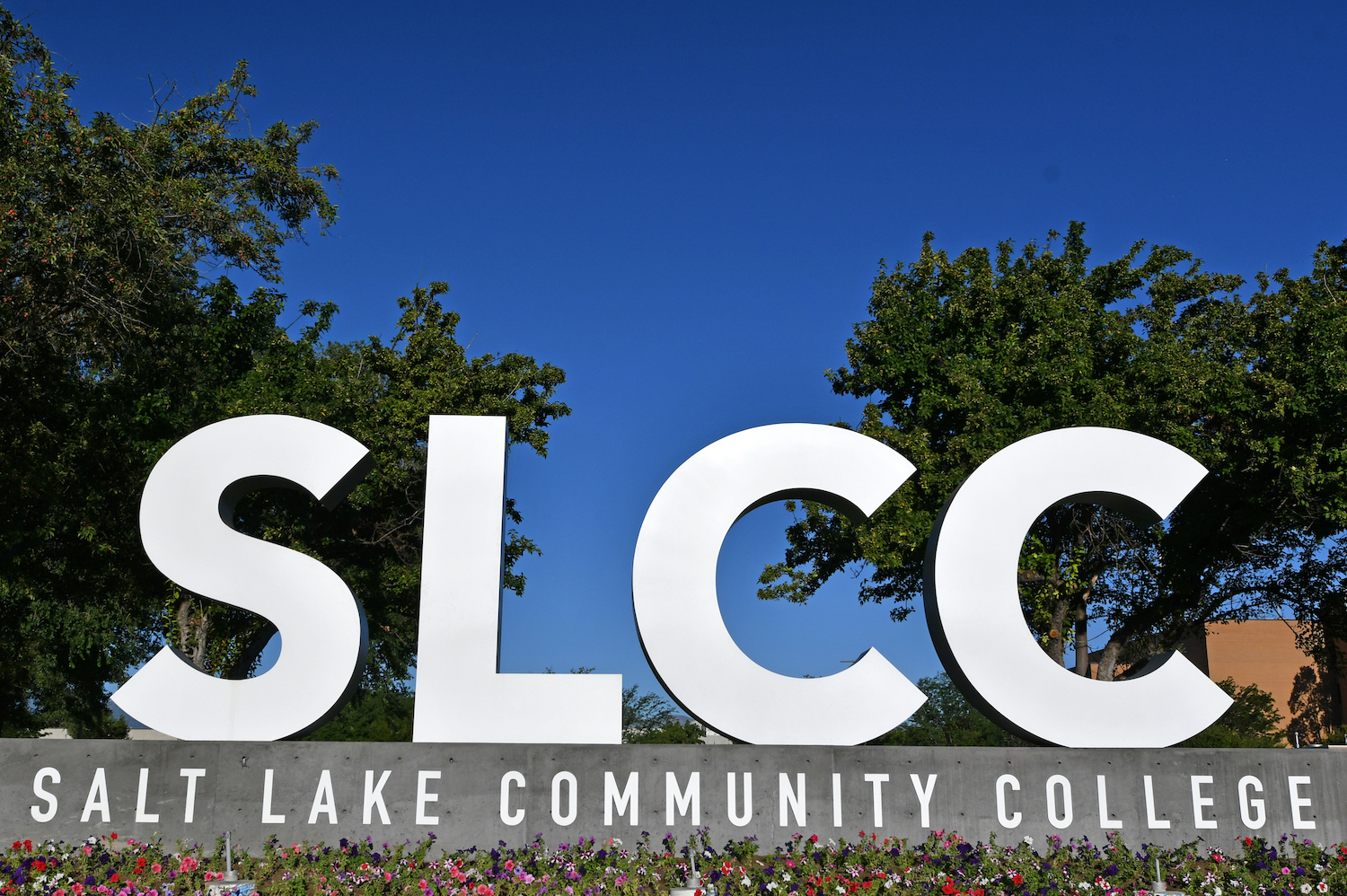 College Congratulates Grads, Announces August Commencement Ceremony