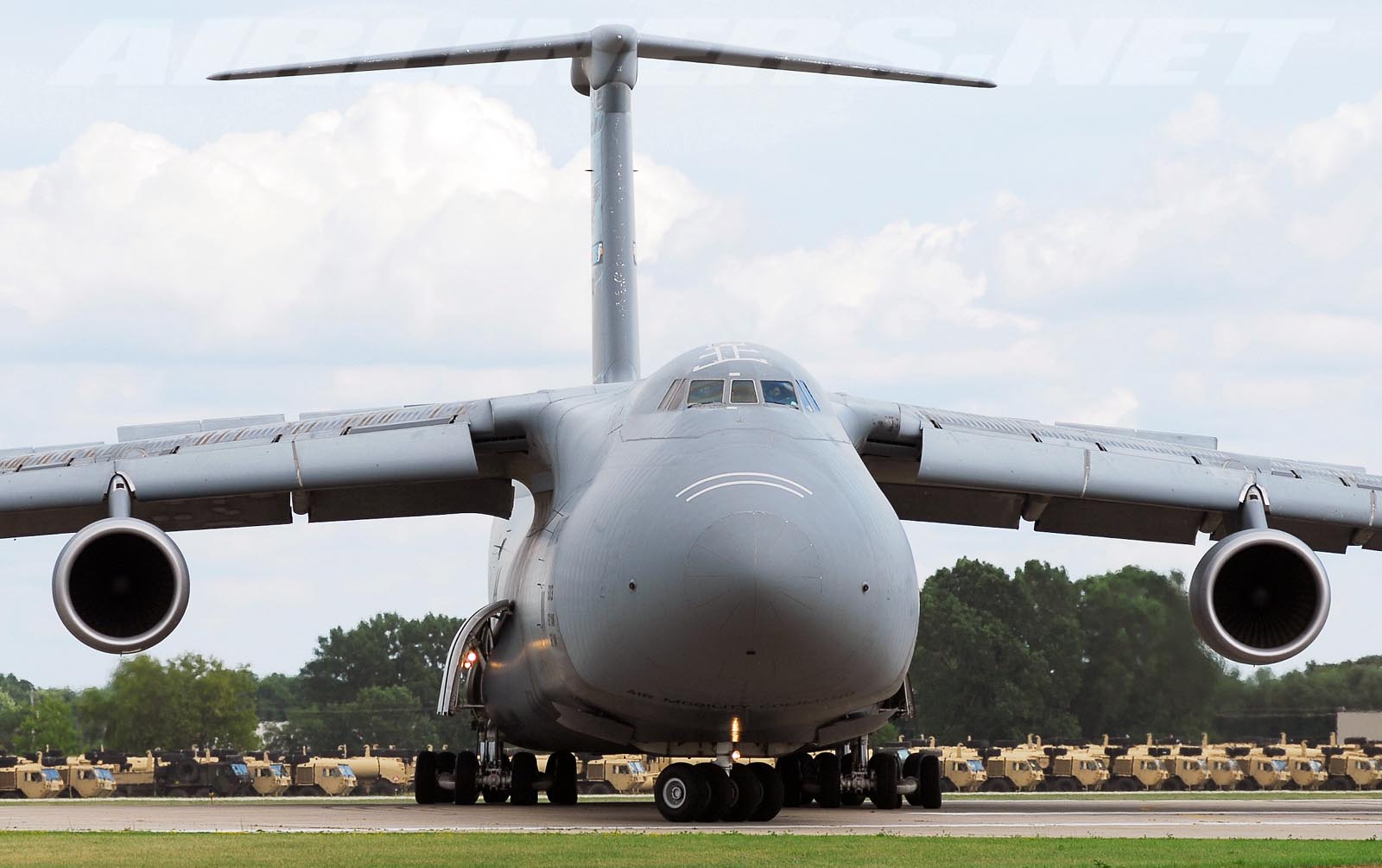 nhungdoicanh: Lockheed Martin C-5M Super Galaxy