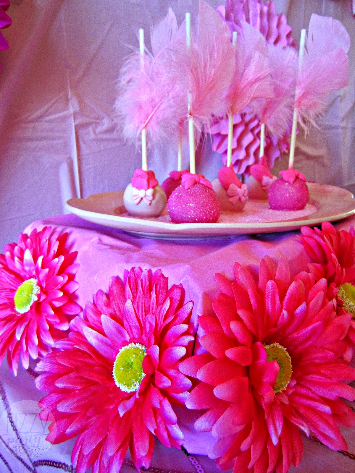 Fizzy Party: 50 Shades of Pink