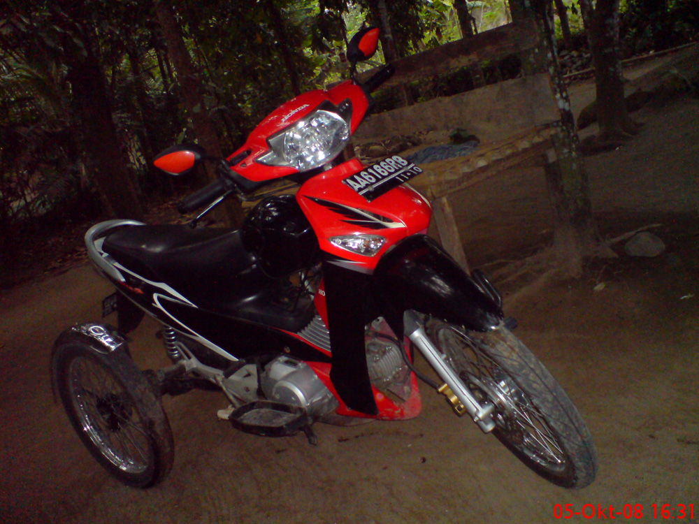 Modifikasi Motor untuk Difabel: Modifikasi Motor Roda 3 untuk Pengguna ...