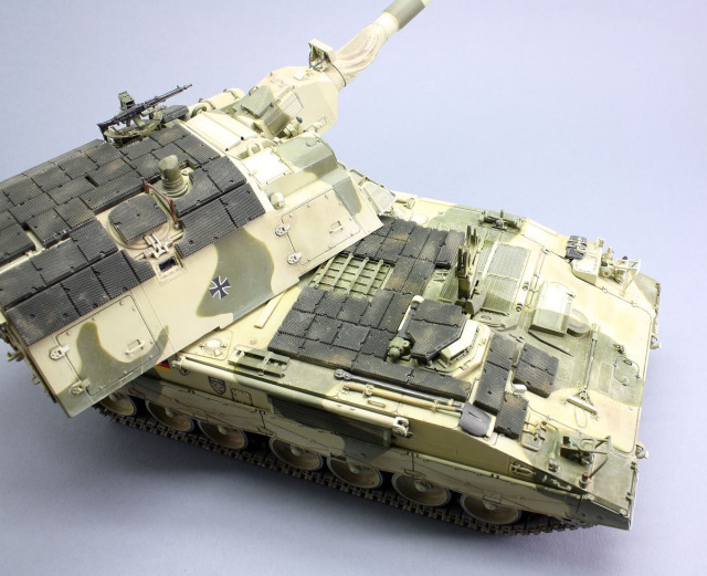 VialAvia: 023.) PzH 2000 - Panzerhaubitze by: KM-W, Rheinmetal AG., MTU ...