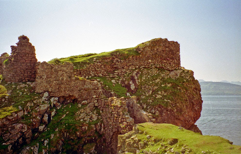 Marc Calhoun: Dunscaith Castle
