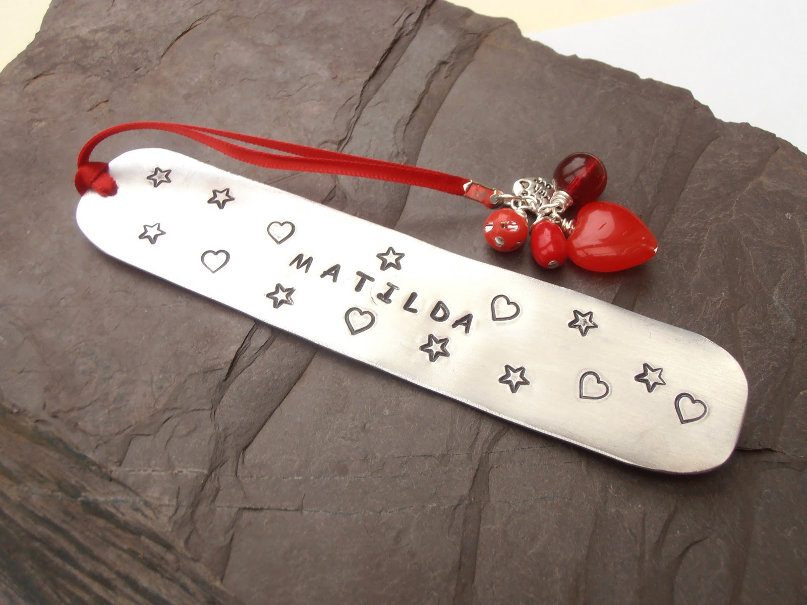 LITTLE RED ROBIN: Metal stamped personalized bookmarks