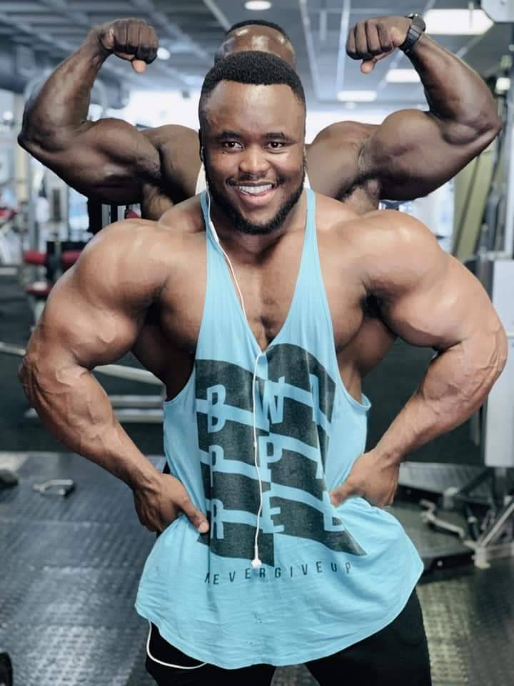 Massive South African bull Odwa Xegwana | World Wide BodyBuilders