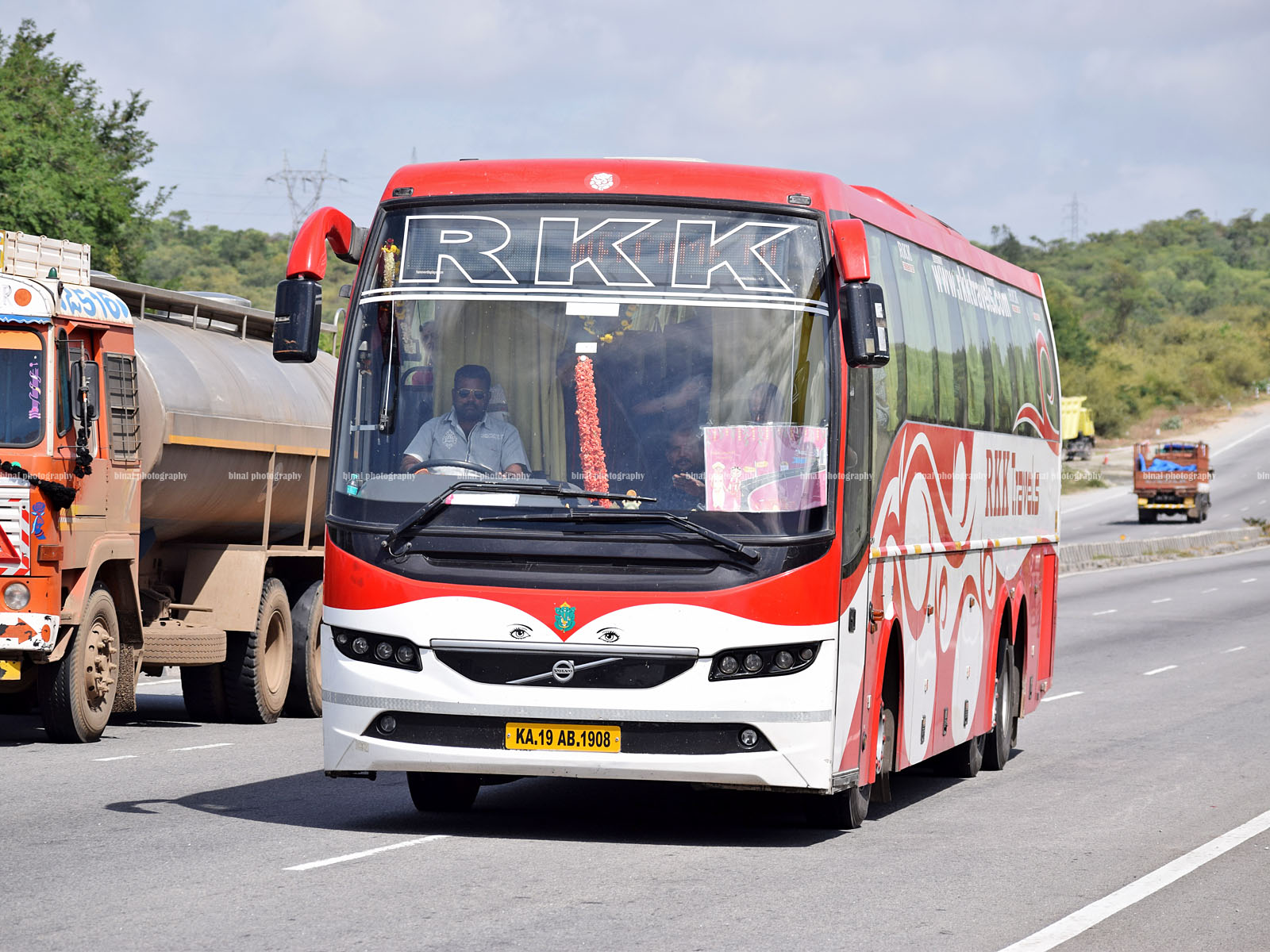 A Quick trip to Chennai: RKK Volvo B9R