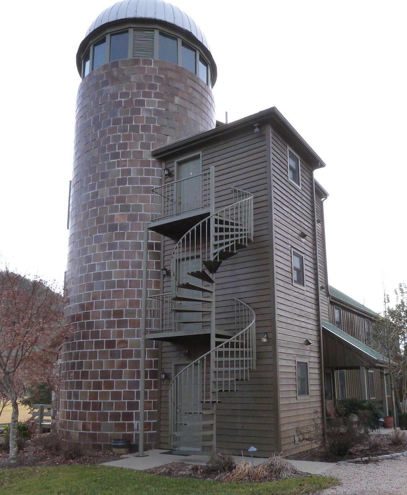 Mountain Glen Farm Journal: Repurpose Our Silo?