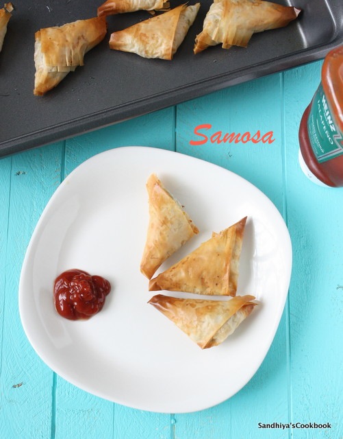 Sandhiya's Cookbook: Samosa | Baked Samosa | Samosa with phyllo sheets ...