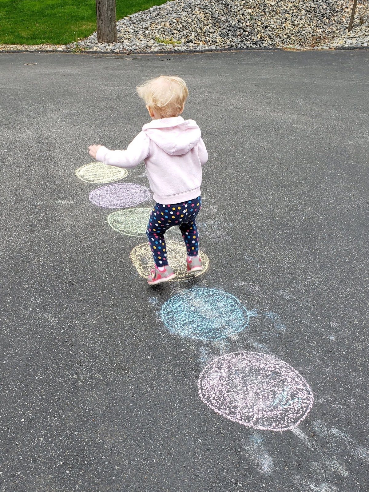 Mom's Tot School: Learning about Circles!