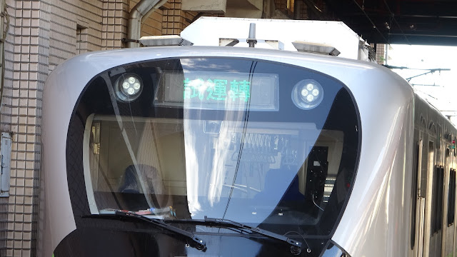 Blair's 鐵道攝影: EMU900型電聯車 / TRA EMU900 Type Electric Multiple Unit