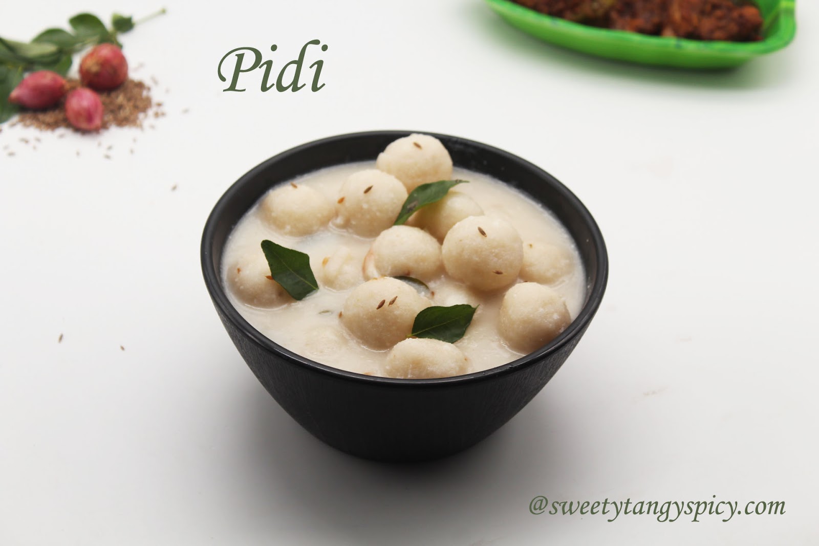 Rice dumplings in aromatic base