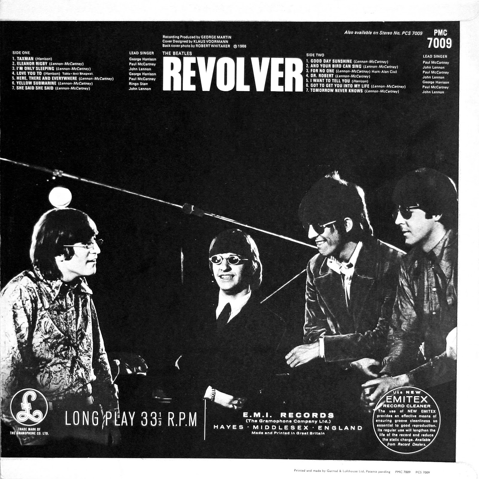 The BEATLES Illustrated: Revolver - The Beatles