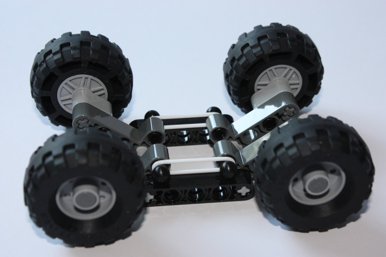 Just Another Lego Blog: Review : Lego Technic 42001 Mini Off-Roader