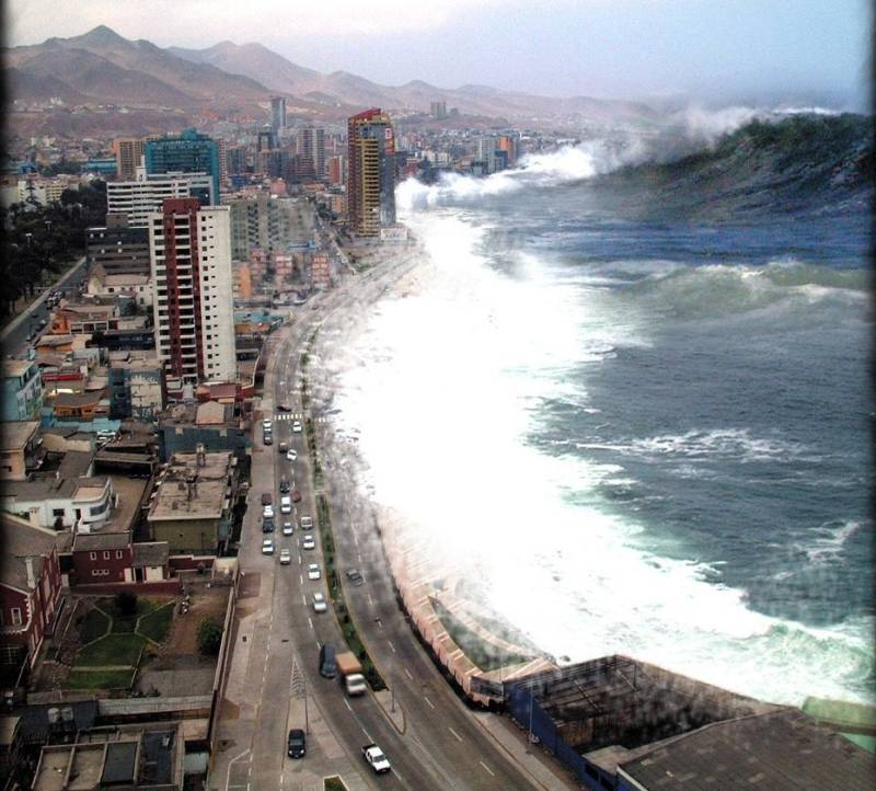 Natural Disaster & Hazards: Tsunami