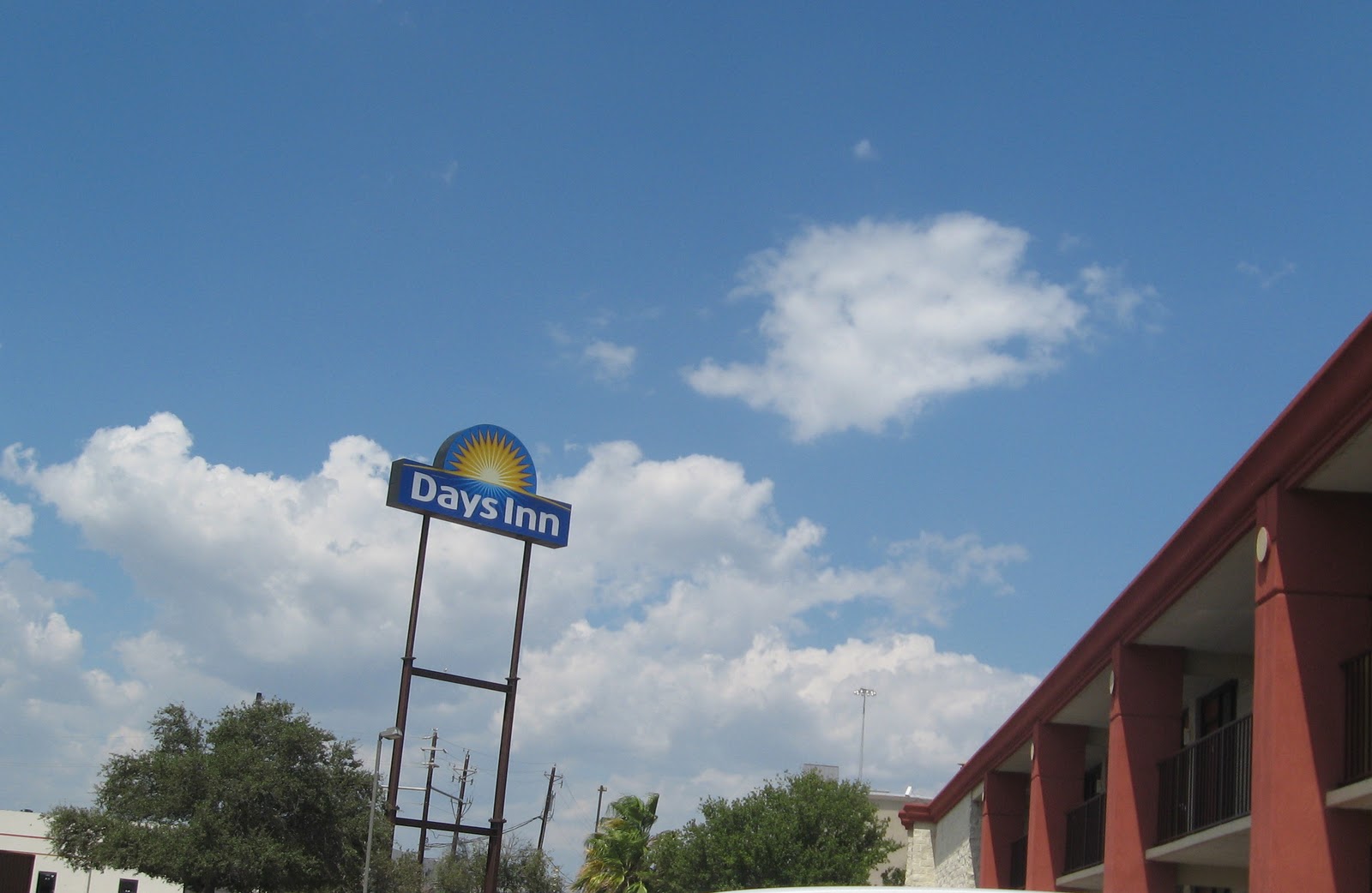 Texas Small Town Adventures: The Scene of the Crime: The Days Inn ...
