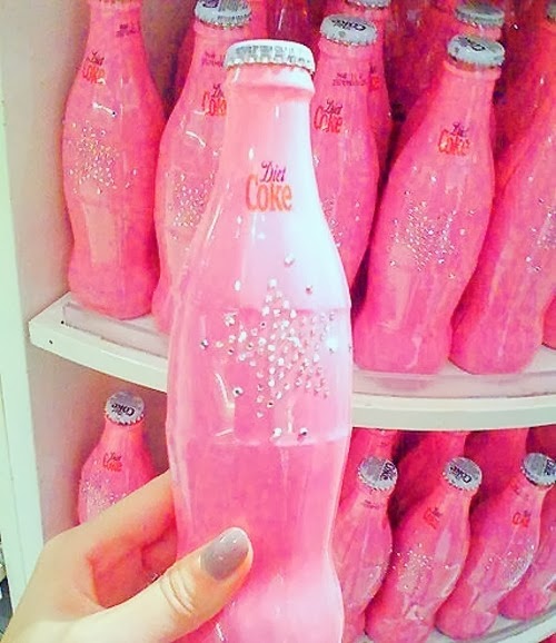 GALERA DEL SOL: Coca Cola pink!!