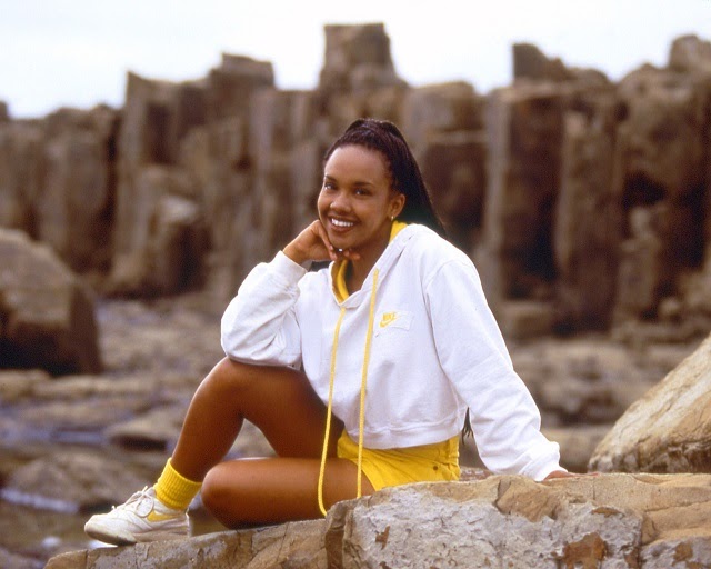 Book Girl: Fashion Meets Fandom: Aisha Campbell (Power Rangers)