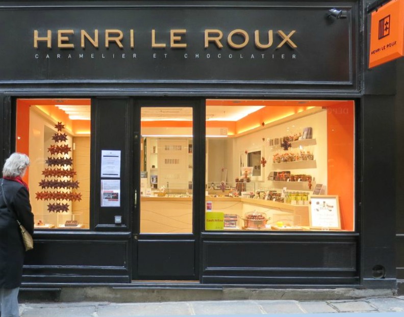 paris breakfasts: comme un petit sac