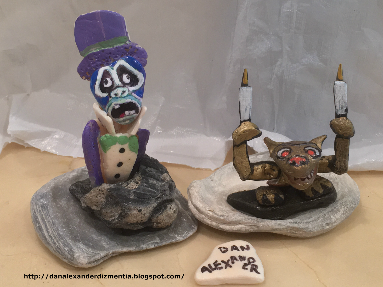 Dan Alexander Dizmentia: Haunted Mansion Pop Up Rock Ghost and Gargoyle