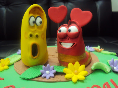 L'mis Cakes & Cupcakes Ipoh Contact : 012-5991233 : Fondant Cake -Larva ...