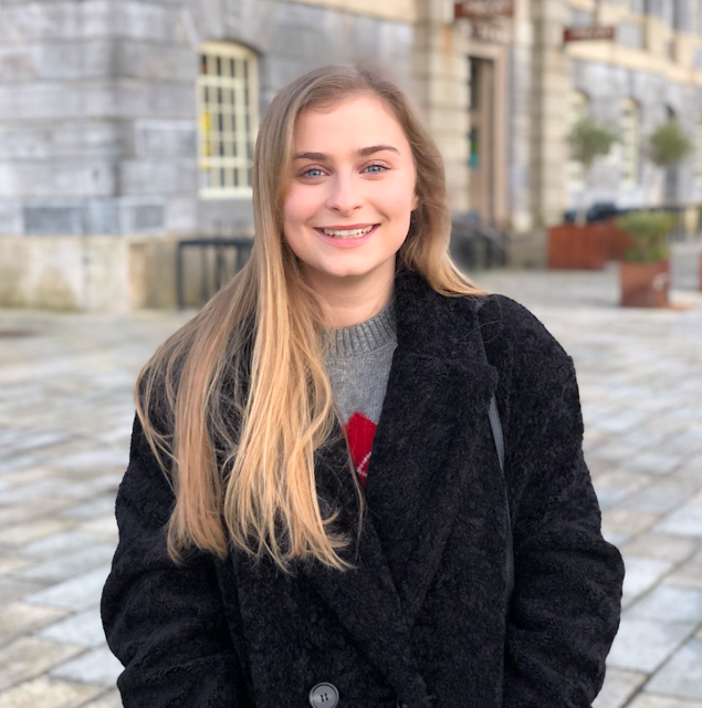 COVID-19 diaries with Maisie Hinds: First Year Dental Studies in Lock ...