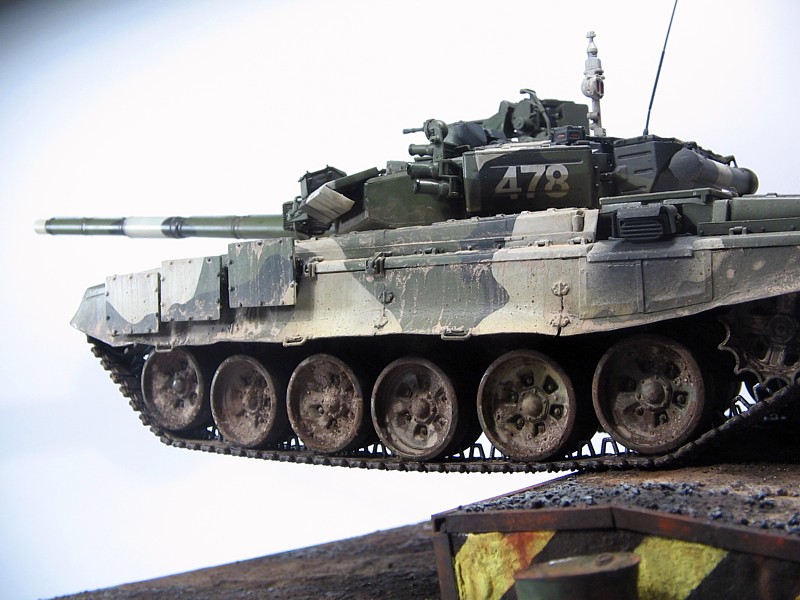 coldemons: T-90 MBT "FLYING"