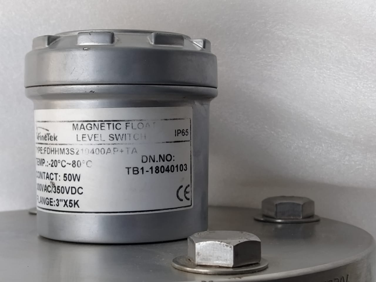 FINETEK FDHHM3S210400AP+TA MAGNETIC FLOAT LEVEL SWITCH FDHHM3S210400AP TA
