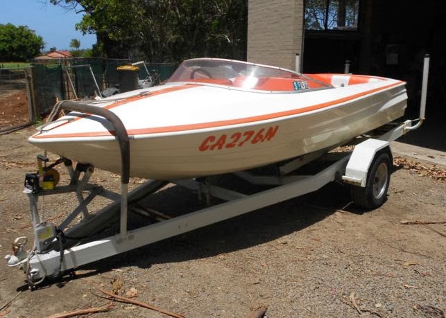 AUSSIE SKIBOATS: random; FLIGHTCRAFT PHANTOM