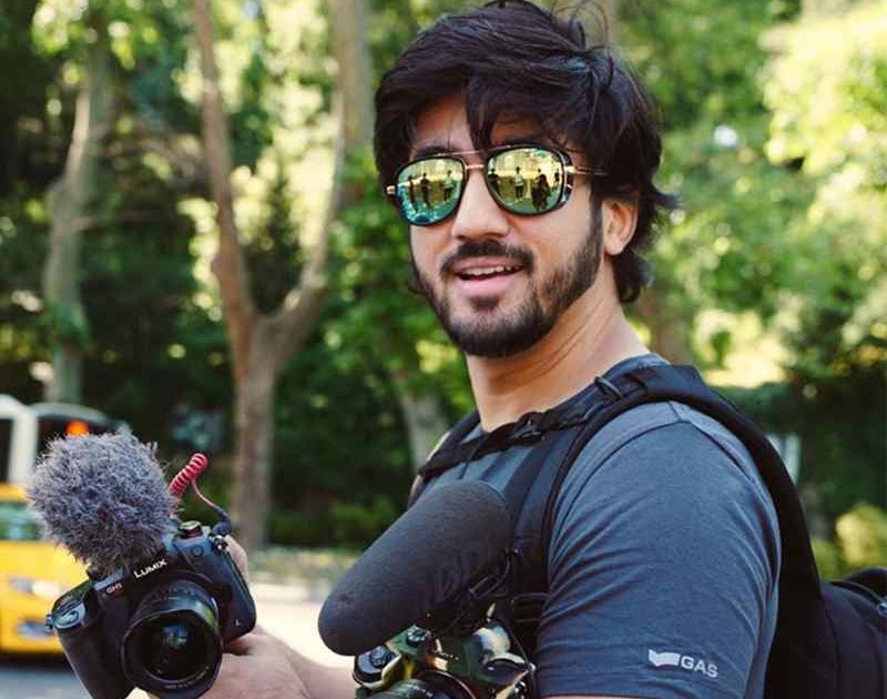 How Nikhil Sharma aka Mumbiker Nikhil Started his Vlogging Career: Is vlogging a full time ...
