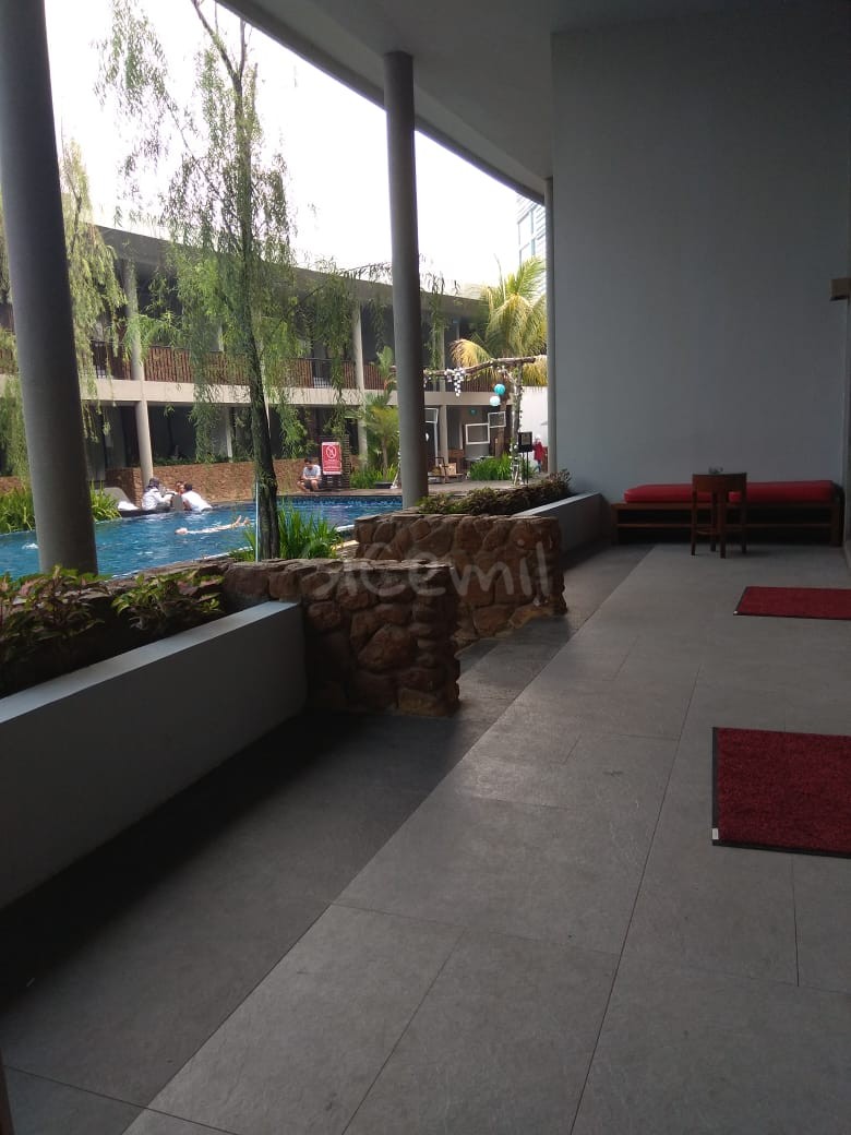 Pengalaman Menginap di Hotel Neo+ Green Savana, Sentul City | Cemil