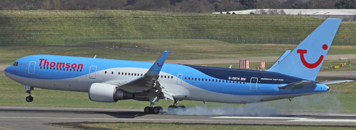 Birmingham Airport Photo Blog: Tuesday 23 April 2013 - Thomson Boeing ...
