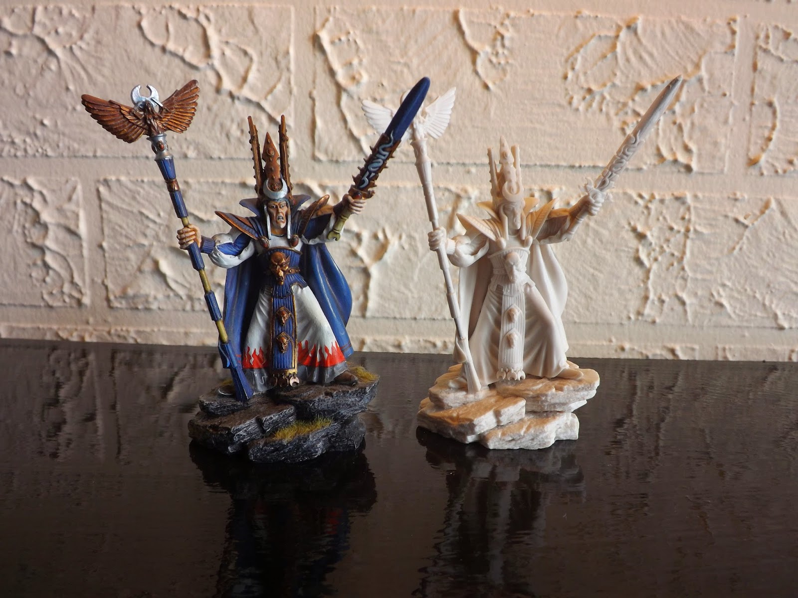 Limited Edition Warhammer models: Busts and Statue - Teclis high elf mage