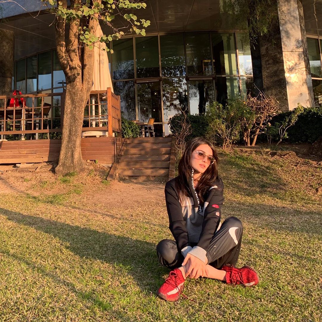 Real Life Pictures of Famous Role Play Halima Sultan of Drama Ertugrul ...