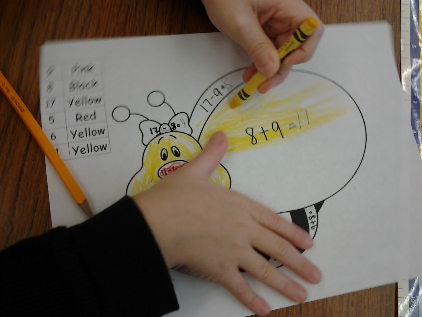 Curious Firsties: Busy Bees and FREEBIE