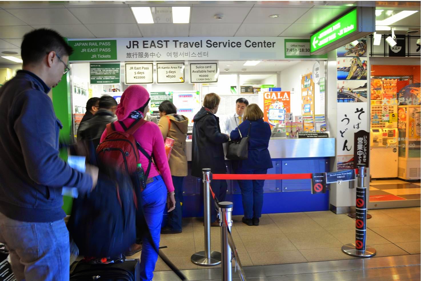 The Power of JR Kanto Pass...... Just Waive the Card & Langsung Lewat ...