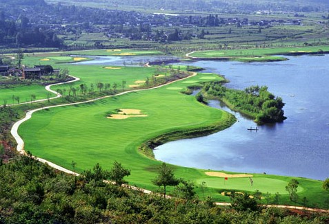 China’s Top 10 Golf Courses | China Tours Online Blog