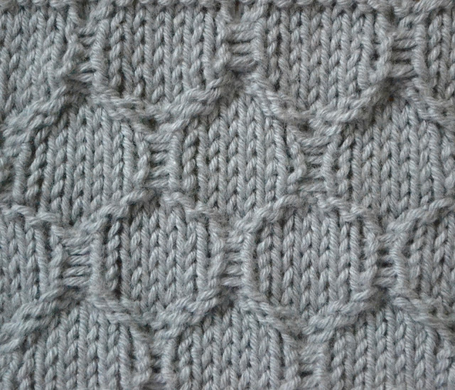 Knitting Novice: The Weekly Swatch: Bubble Knit Stitch Tutorial