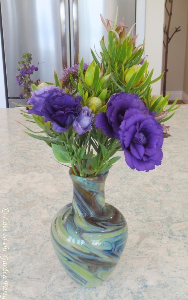 Late to the Garden Party: In a Vase on Monday: Adjusting the color palette
